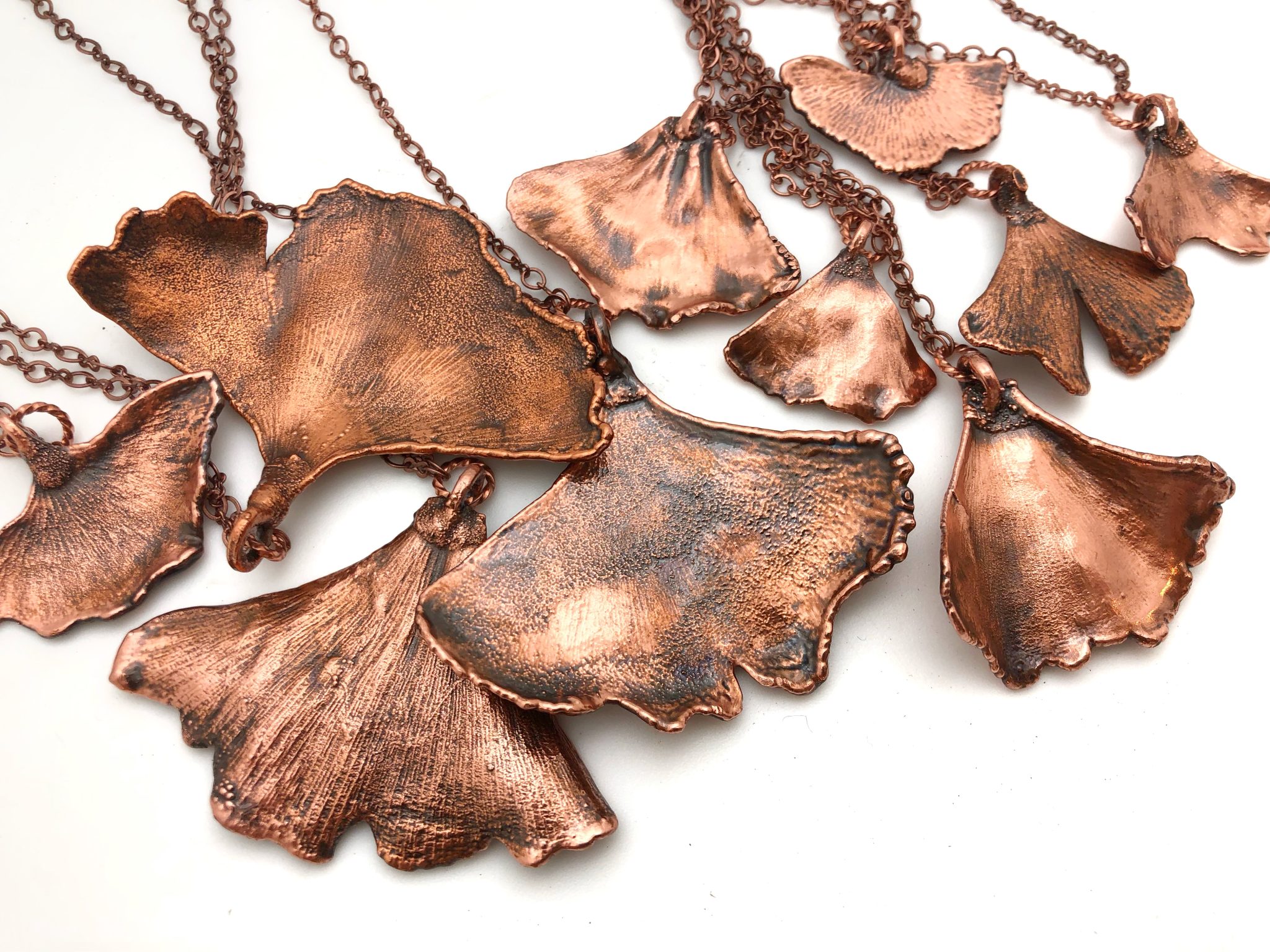 Elegant Ginkgo Leaf Necklace - Unique Jewelry